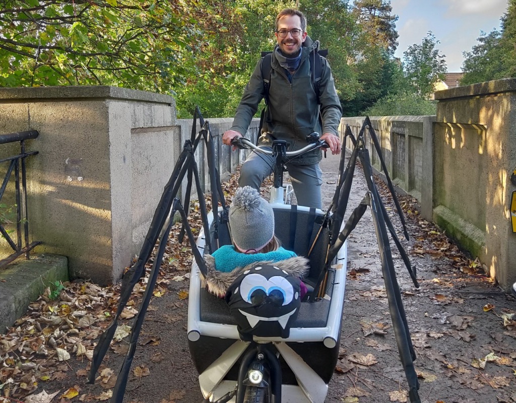 Halloween costumes for cycling kids - Cycle Sprog